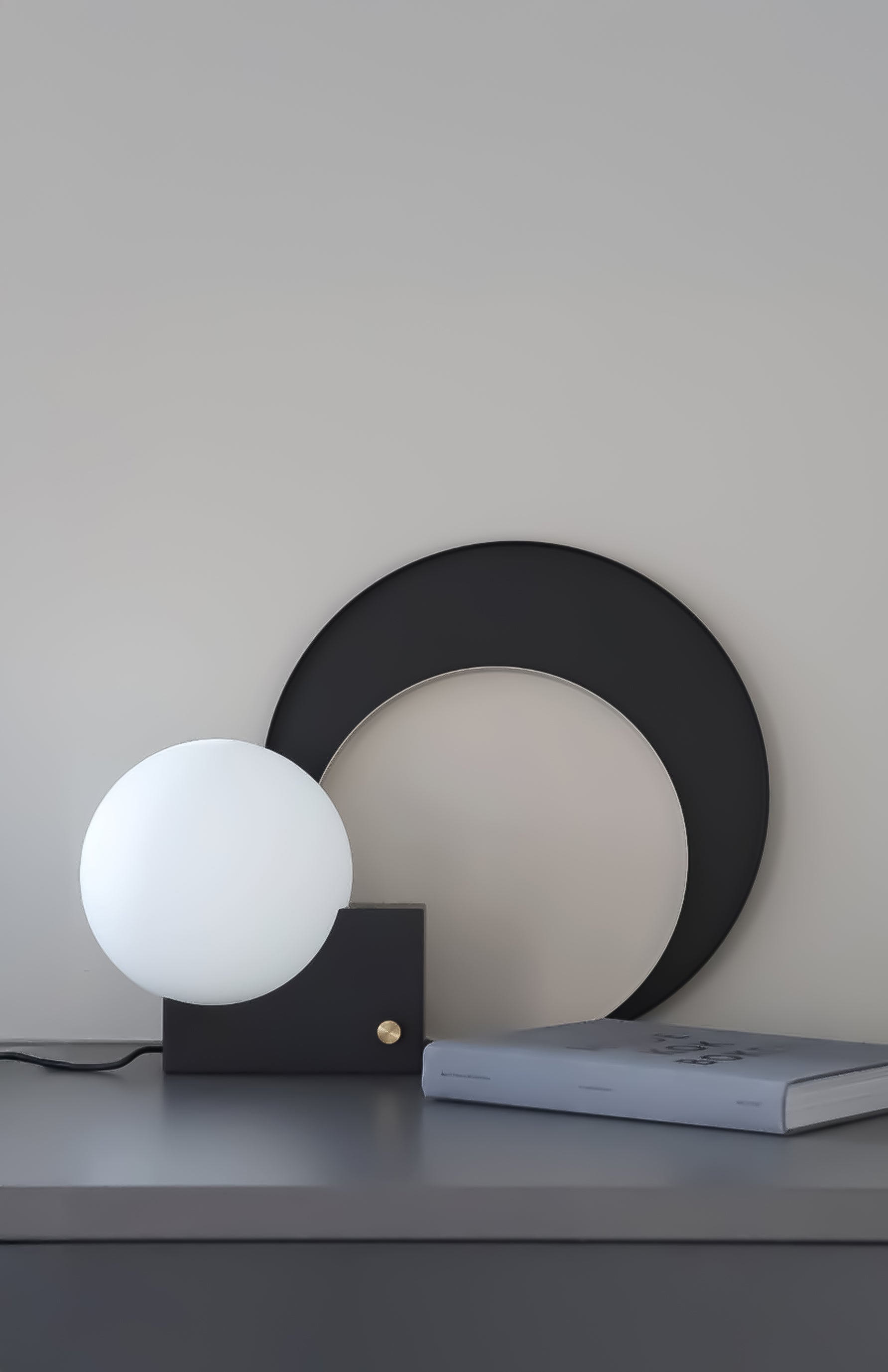 COOEE circle metal tray round 30 40 in black and sand color – analograum